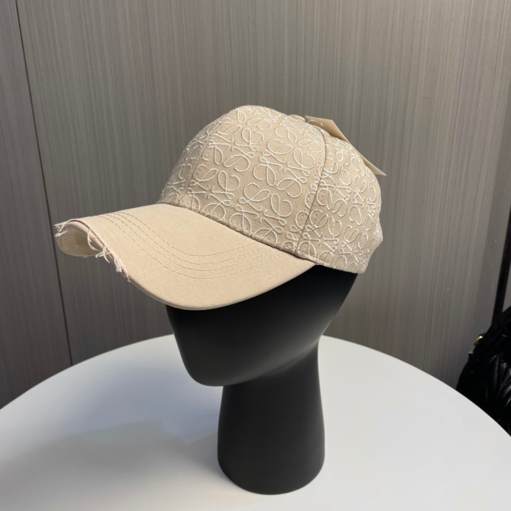 LOEWE Fashion Embroidered Baseball Cap Men Women Casual Cap Temperament ...