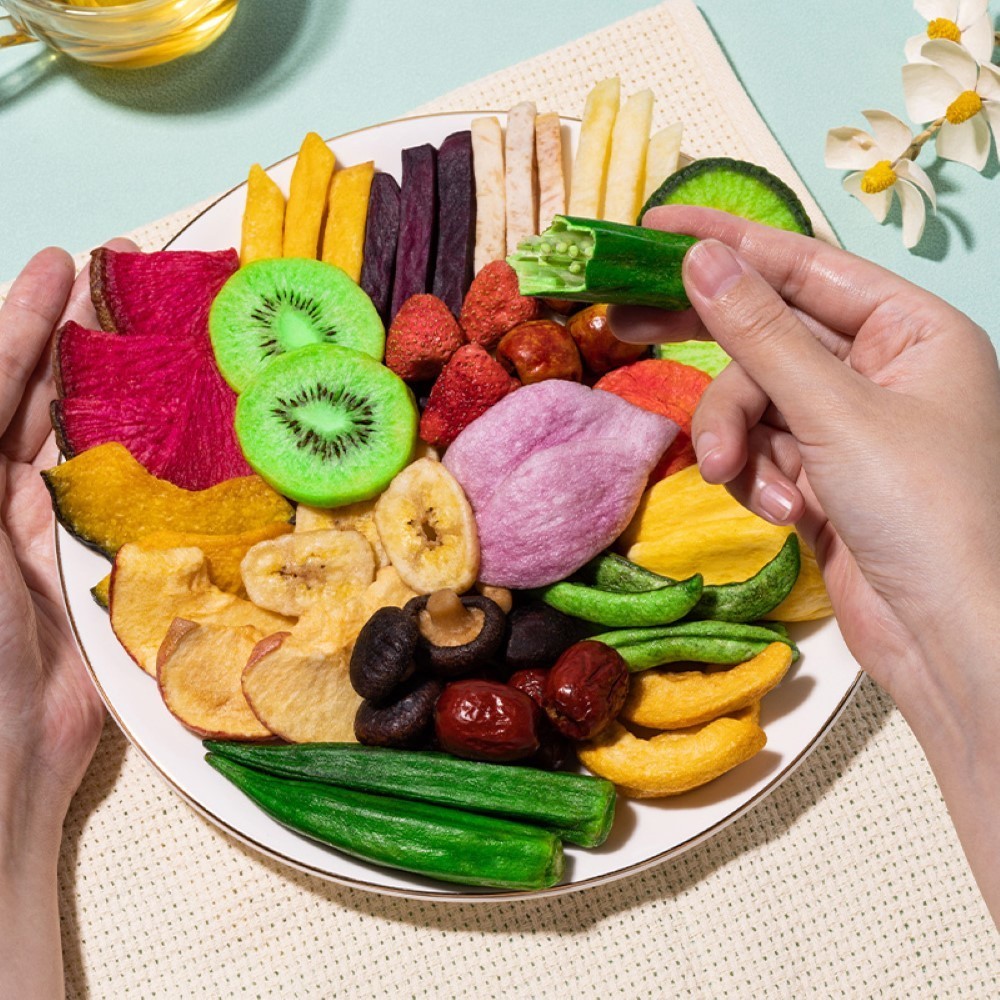 Fried vegetables chips dried mixed fruits and vegetable chips snacks ...
