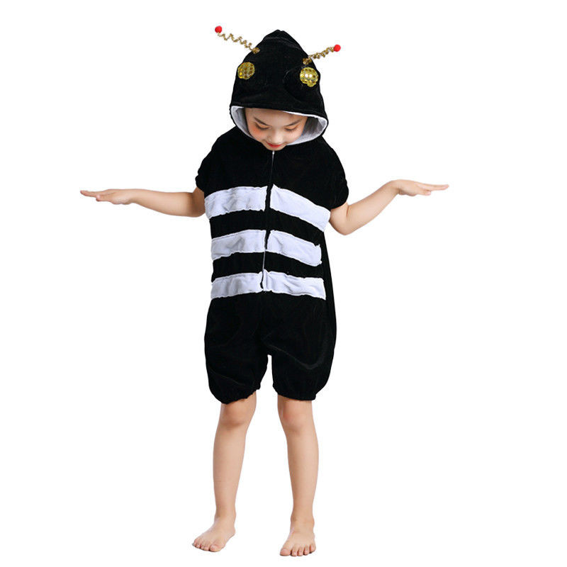 Kindergarten Little Ants Animal Performance Costume Ants Crossing the ...