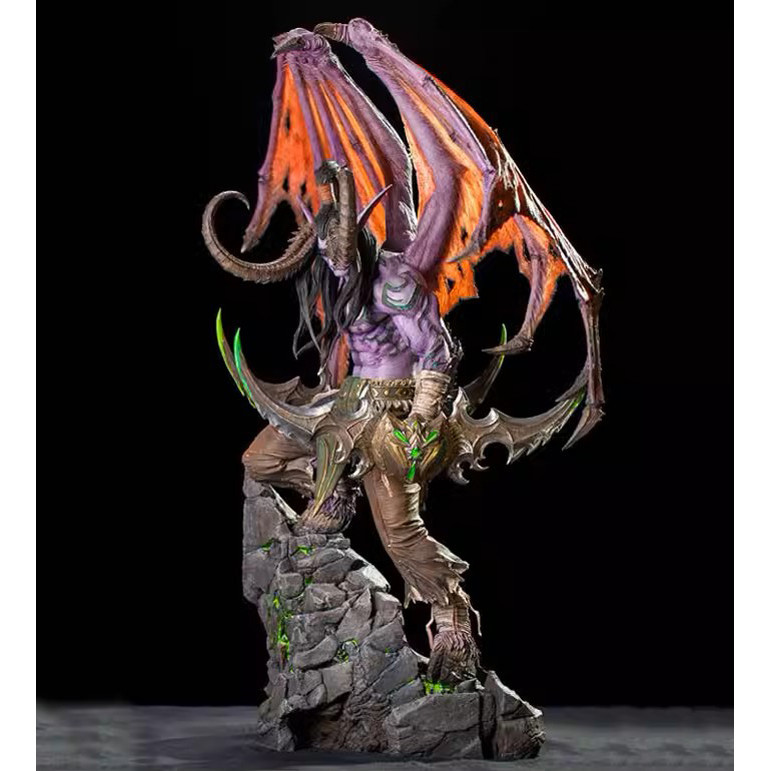 World of Warcraft Illidan Stormrage Figure Statue Model With Led Light ...