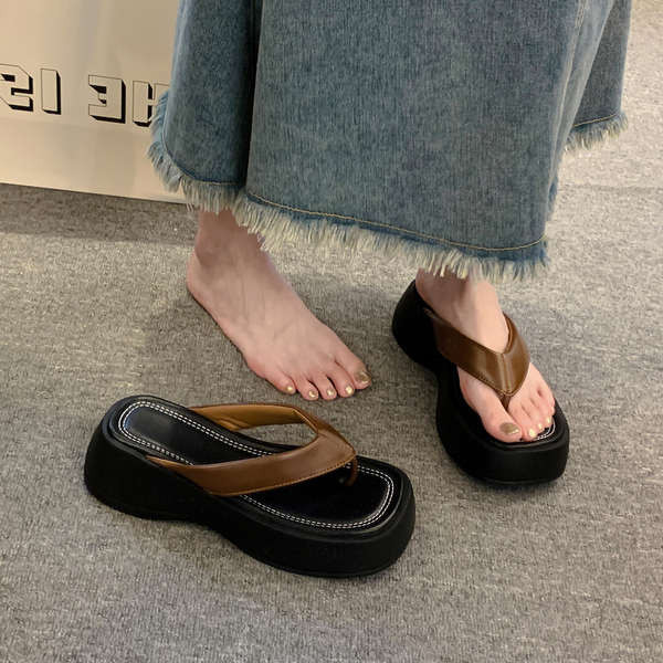 kasut selipar perempuan selipar perempuan viral Sandal kasual bergaya ...