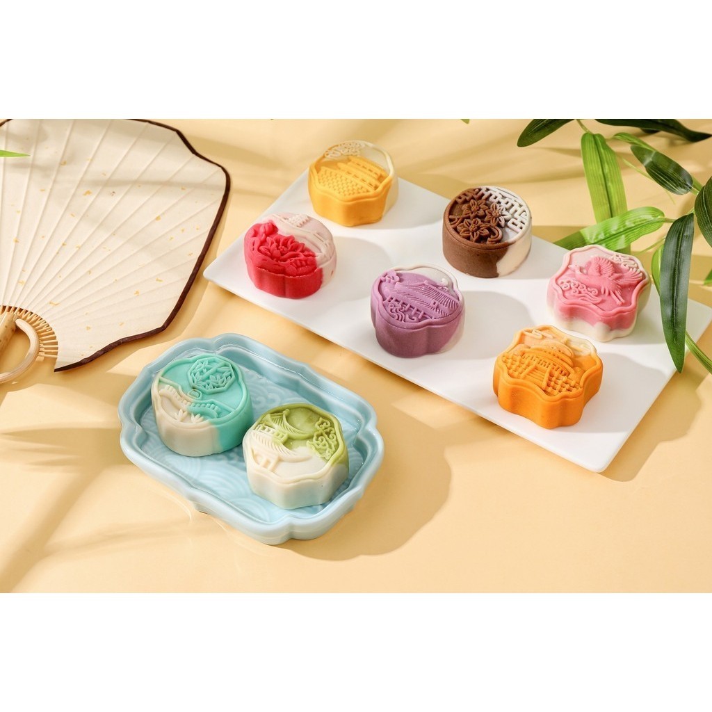 双色月饼奶黄流心 60g Mooncake Twin Colour Lava Custard 60g | Shopee Malaysia