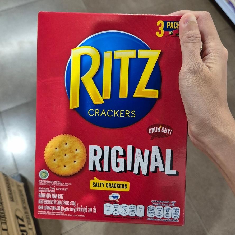 Ritz Crackers ORIGINAL Salty Crackers Biscuits 300gr (3 packs) | Shopee ...