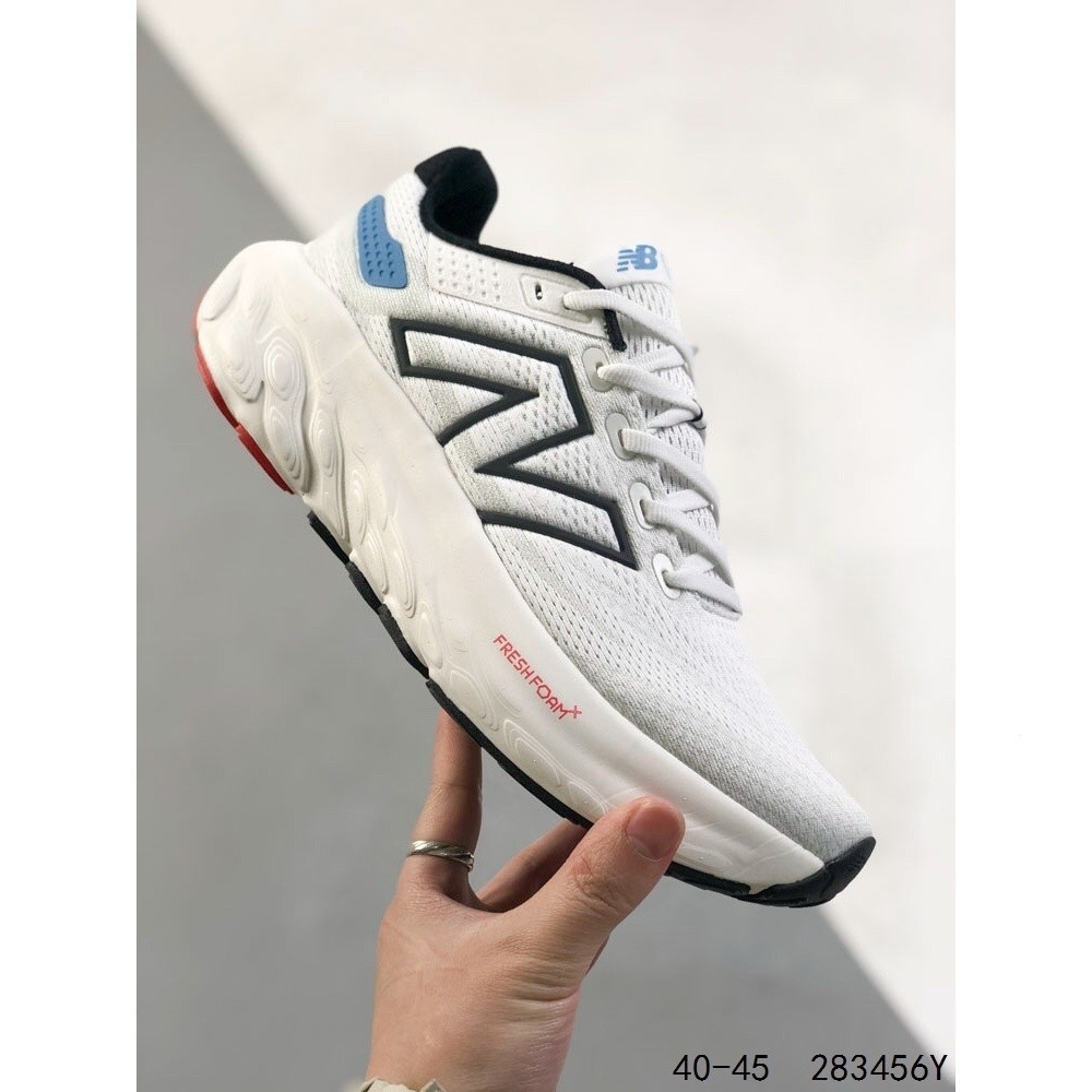 NBThe debut baru NB NB FuelCell Rebel V4 siri ultra ringan rendah sukan ...