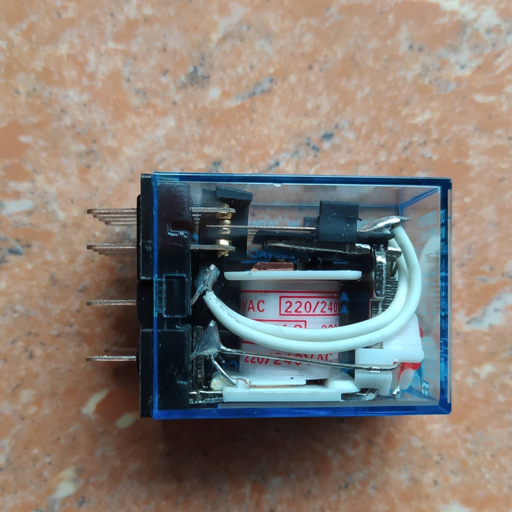 Geganti Perantaraan IEC255 5A MY4N-J AC220V DC24V 12V Kecil 14 Pin Empat Terbuka Empat Tertutup ...