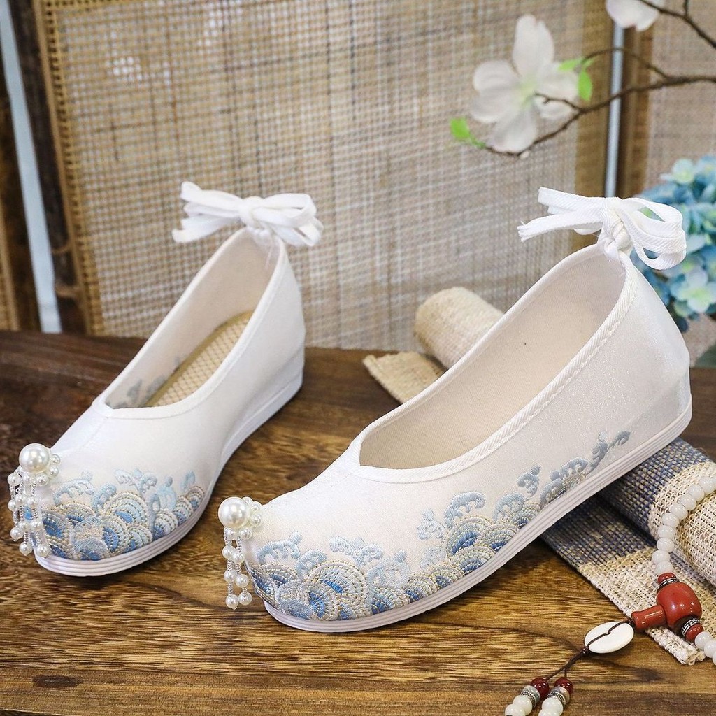 Original Han Elements Single Shoes Embroidered Shoes Inner Heightening ...