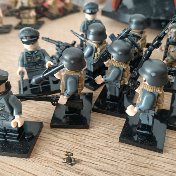lego toy WWIII Wars Wisdom German Army Defense Army Soviet Army US Army ...