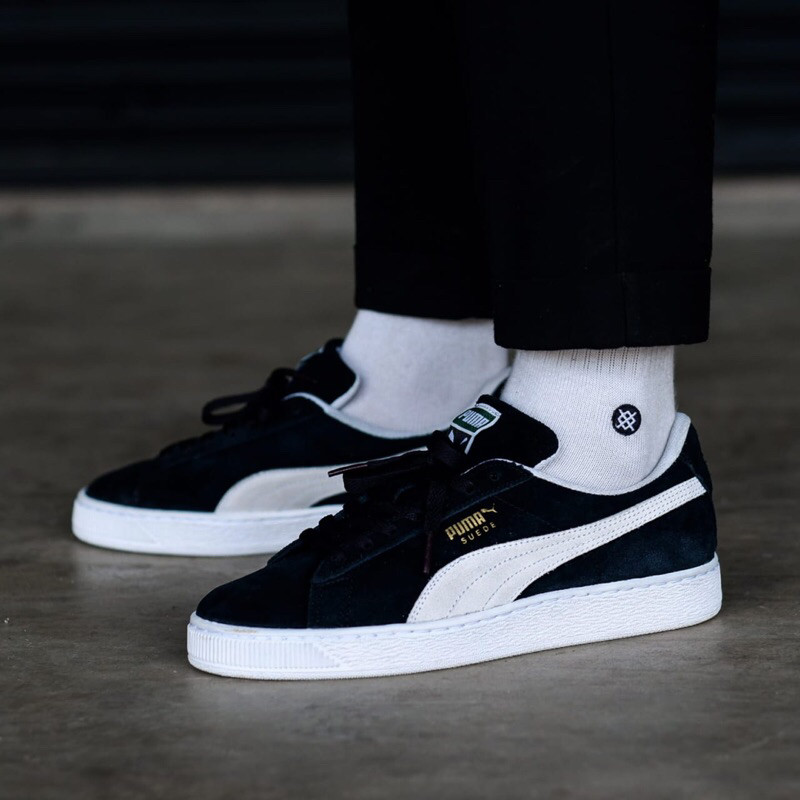 Original PUMA SUEDE BLACK WHITE CLASSIC RELAXING COLLEGE WORK SCHOOL ...