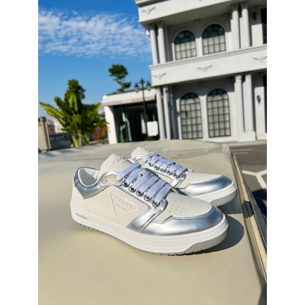Prada Couple Style Simple Low-Top Sneakers | Shopee Malaysia