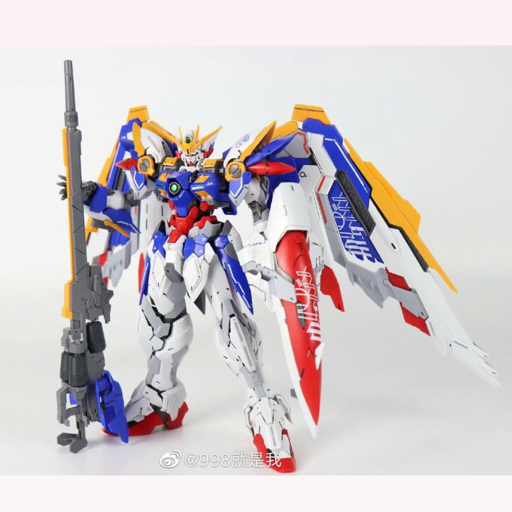Taipan MG 8825 HIRM Flying Wing Gundam Wing Endless Waltz 1: 100 with ...