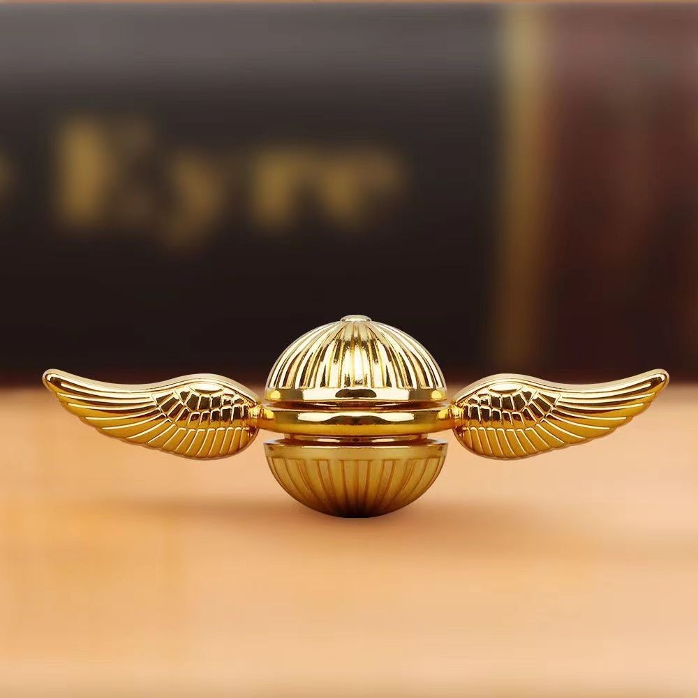 Harry Potter Merchandise Golden Flying Thief Fidget Spinner Quidditch ...