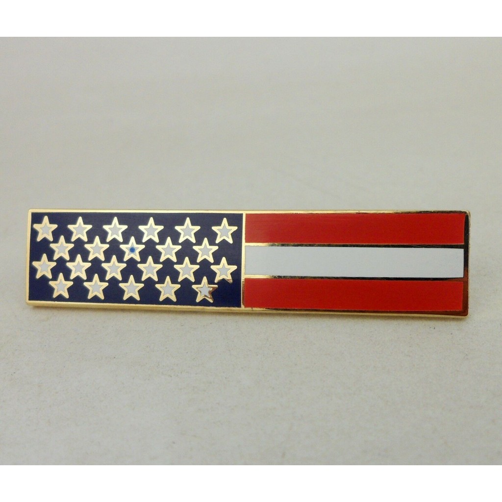 Stars and Stripes Badge American Flag Badge Pin U.S. Flag Service Bar ...