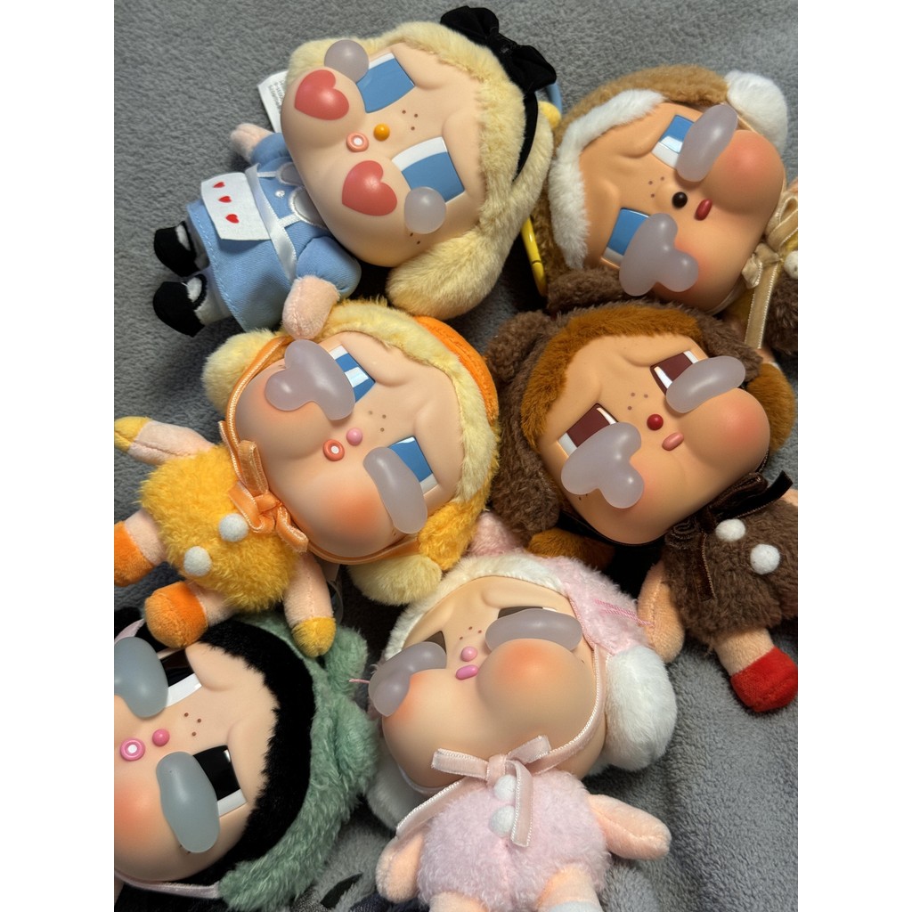 Popmart POPMART CRYBABY Crying Baby Tears Factory Series Vinyl Face ...