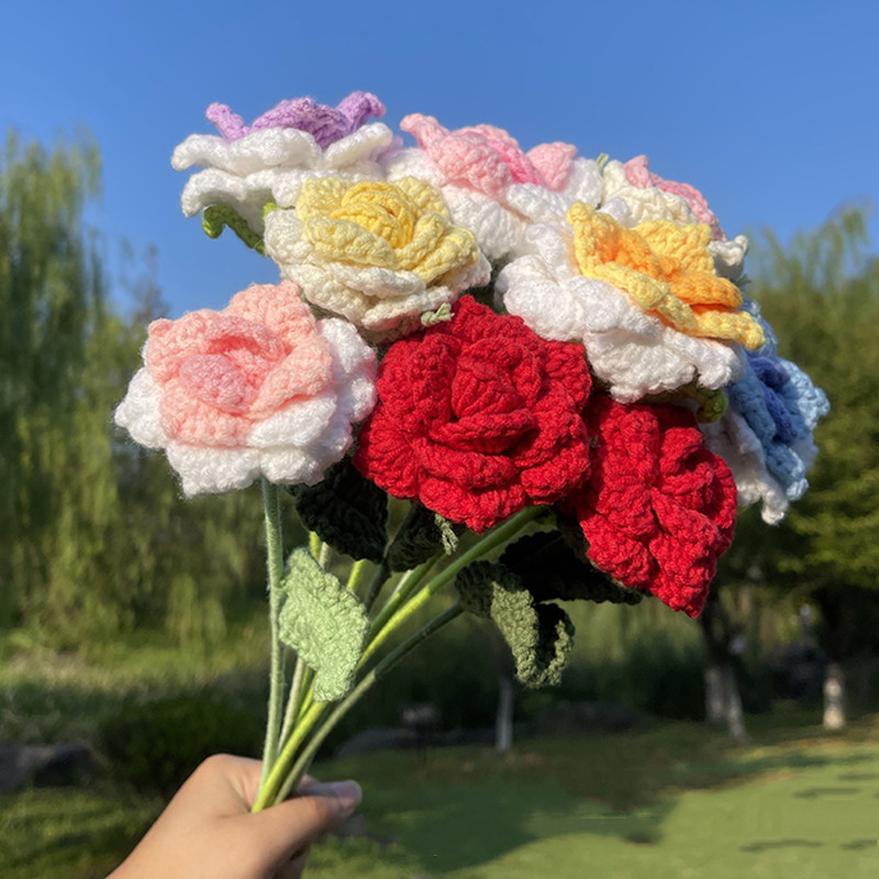Colorful Gradient Hand Woven Rose DIY Finished Flowers Bouquet ...