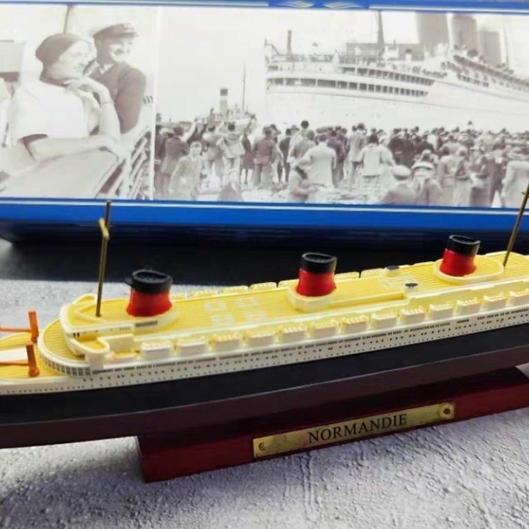 Atlas 1/1250 NORMANDIE Norman Base Number Static Luxury Cruise Alloy ...