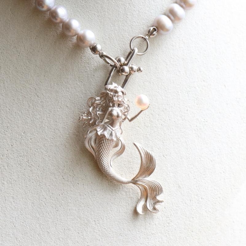 Fairy Tale Pearl Mermaid Princess Pendant Sea Daughter Fishtail ...