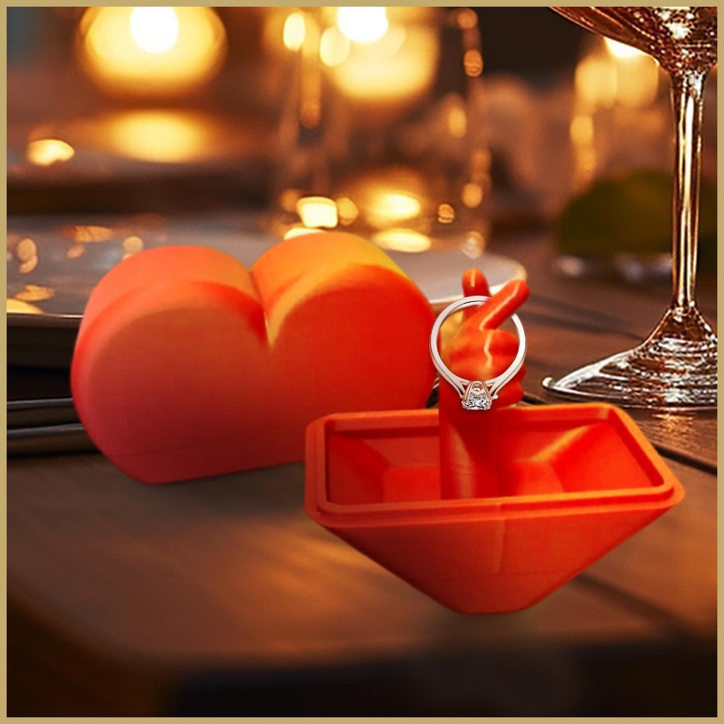 Fun Finger Box Heart-Shaped Finger Pop-Up Box Portable Finger in Box ...