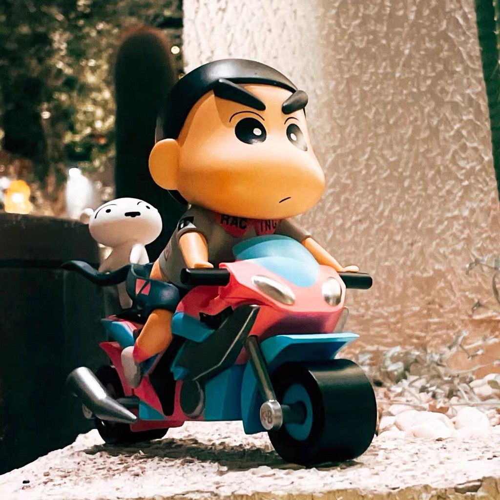 Crayon Shin-chan Shin-nohara Model Ornament Motorcycle Shin-chan with ...