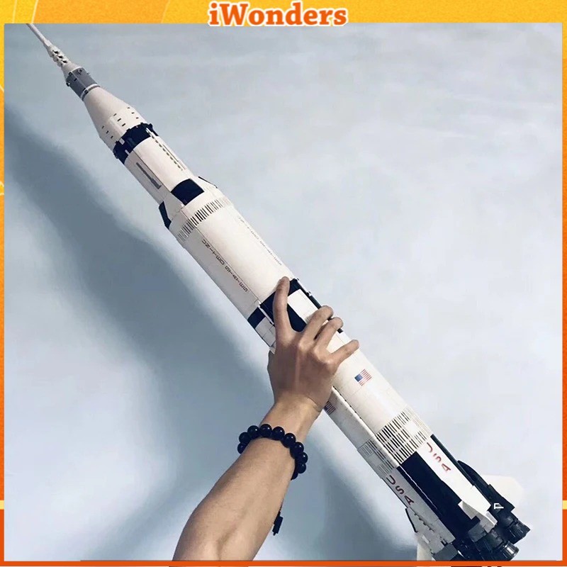 21309/ 92176 1969PCS Apollo Saturn V Outer Space Model Rocket Science ...