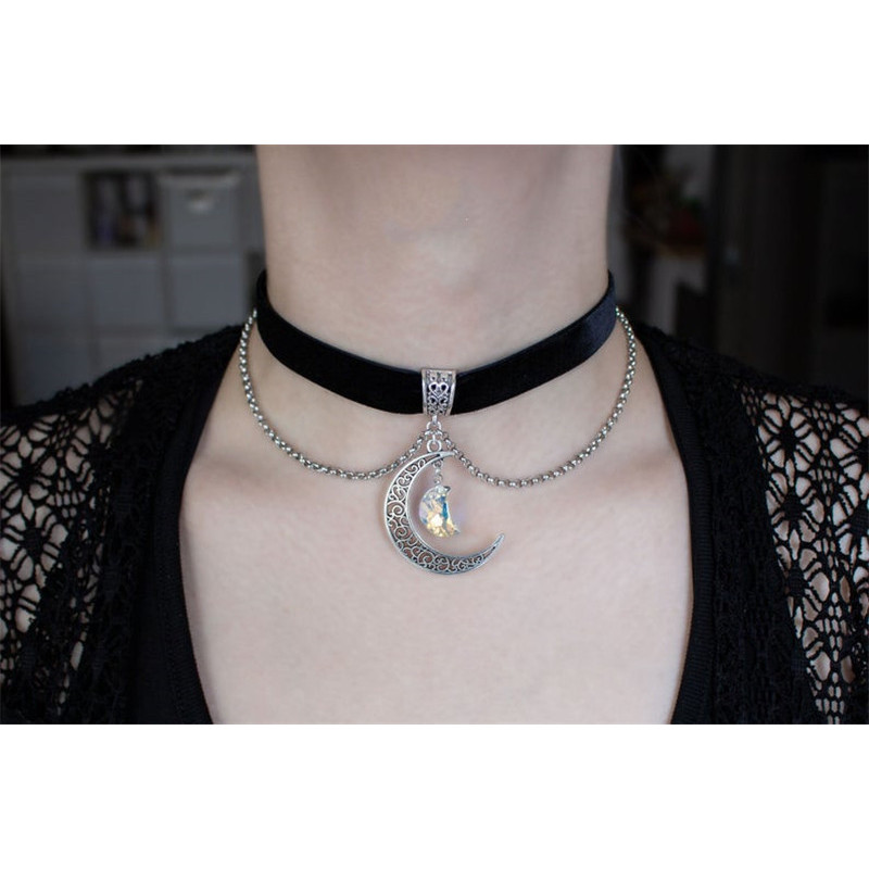 New Style Dark Girl Pendant Black Retro Asian Culture Moon Jewelry ...