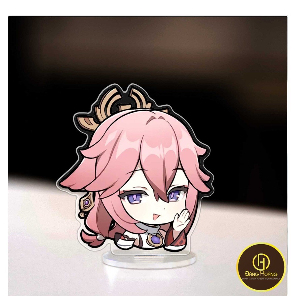 Mini mica Standee printed with chibi Yae Miko image in Genshin impact ...