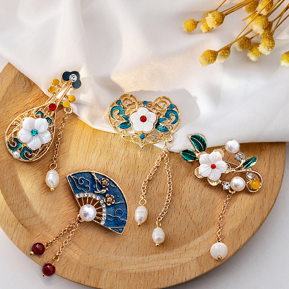 Exquisite Faux Crystal Pearl Chinese Lute Brooches Romantic Flower Fan ...