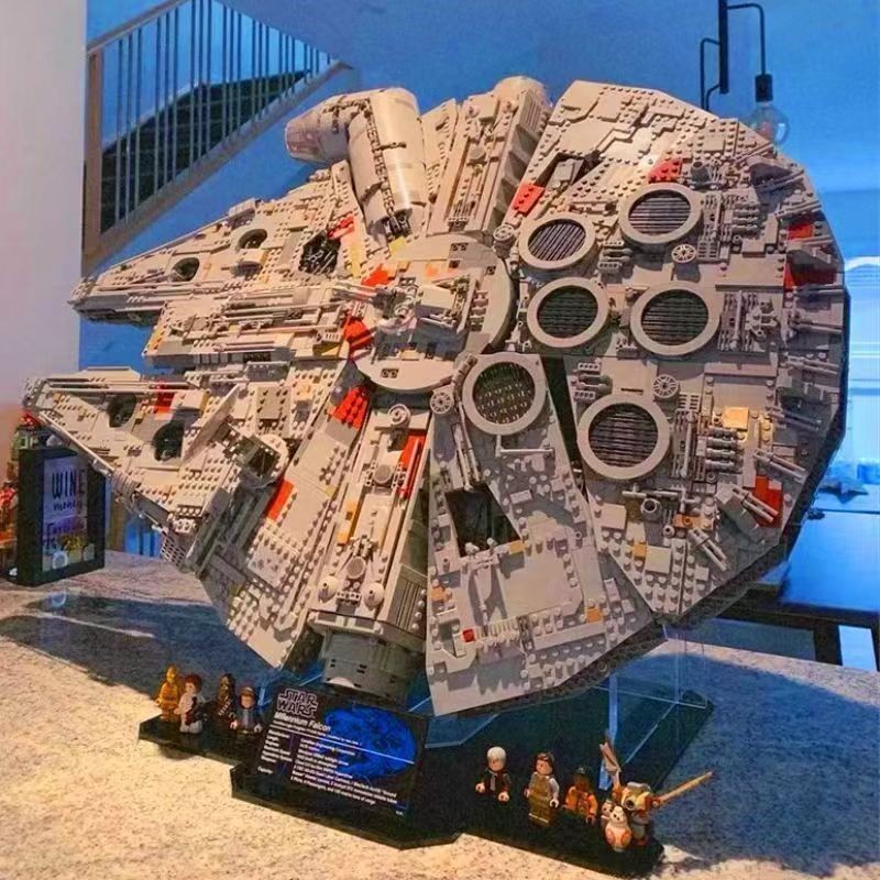 Ultimate Millennium Falcon Building Blocks Assemble Star Wars Spaceship ...