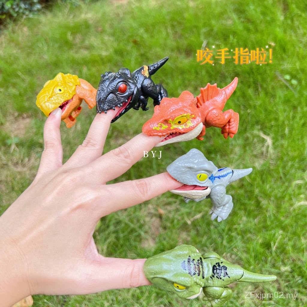 Boleh bergerak sendi dinosaur menggigit jari baru Tyrannosaurus ...