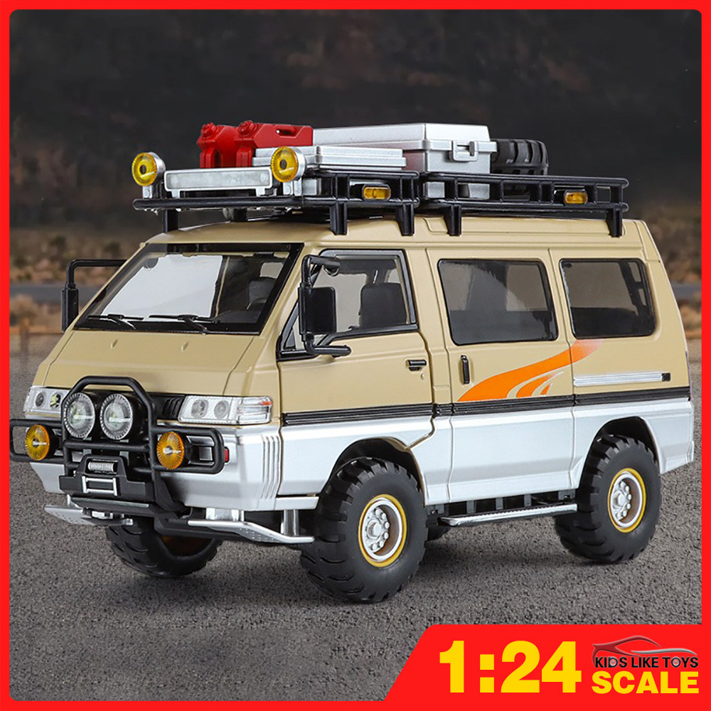 KLT 1:24 Delica Star Wagon 4WD Diecast Model Car Alloy Cars Toys ...