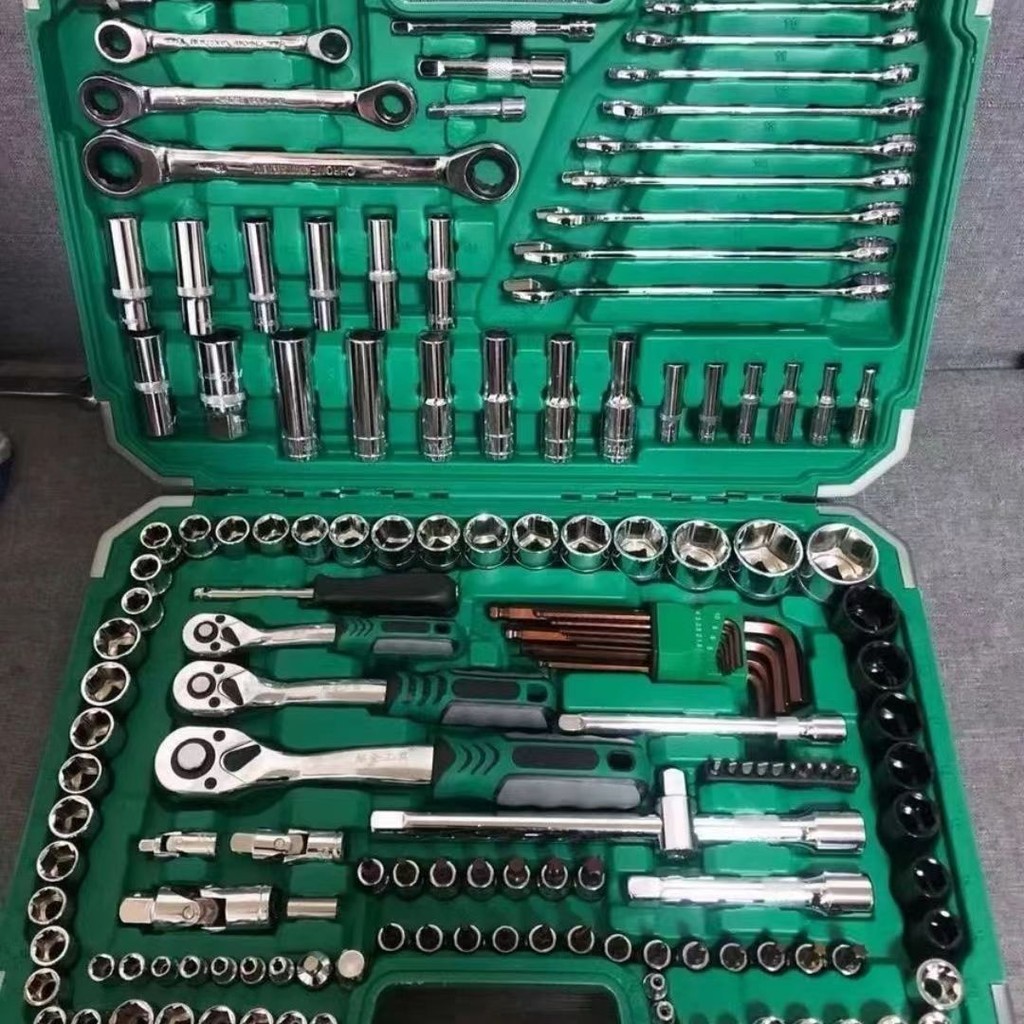 Auto repair tool set socket wrench ratchet car repair combination car ...