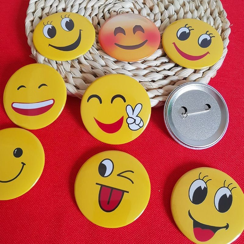 Waiter Smile Badge Staff Brooch Cartoon Children Pin Badge Reward Badge ...
