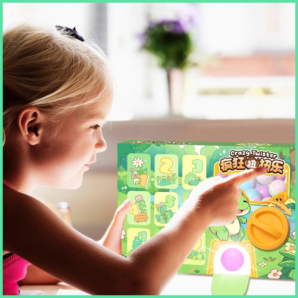 Small Vending Machine Surprise Egg Toys Christmas Gacha Machine Vending ...