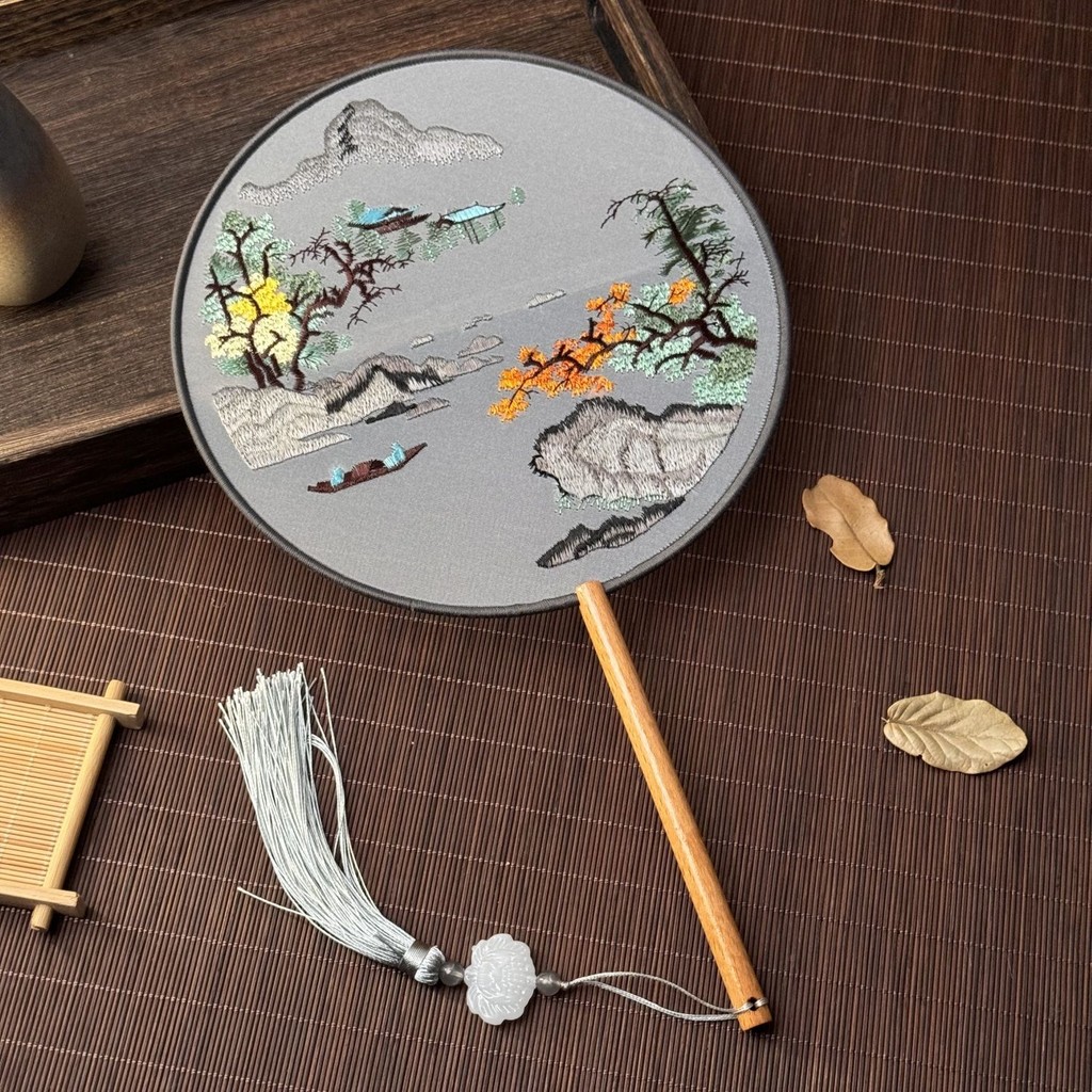 Embroidery Hand Fan 中式手扇 团扇 Ancient Style Handmade Chinese Fan 旗袍扇子 ...