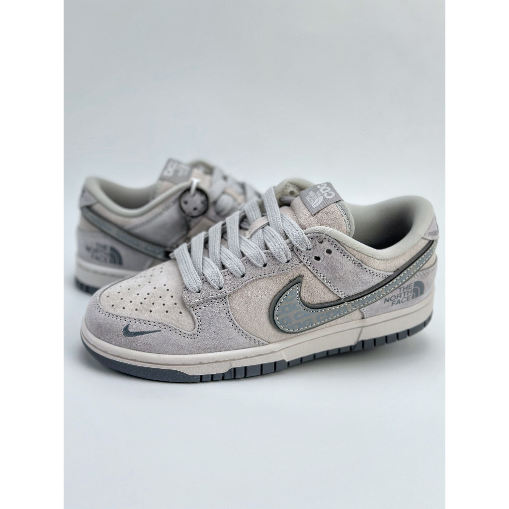 Nike nike sb dunk low x the north face Gray White Original First Layer ...