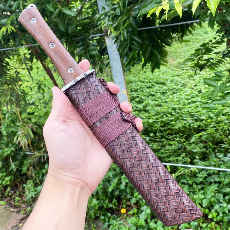 Outdoor Equipment Integrated Keel High Hardness Chopping Wood Field ...