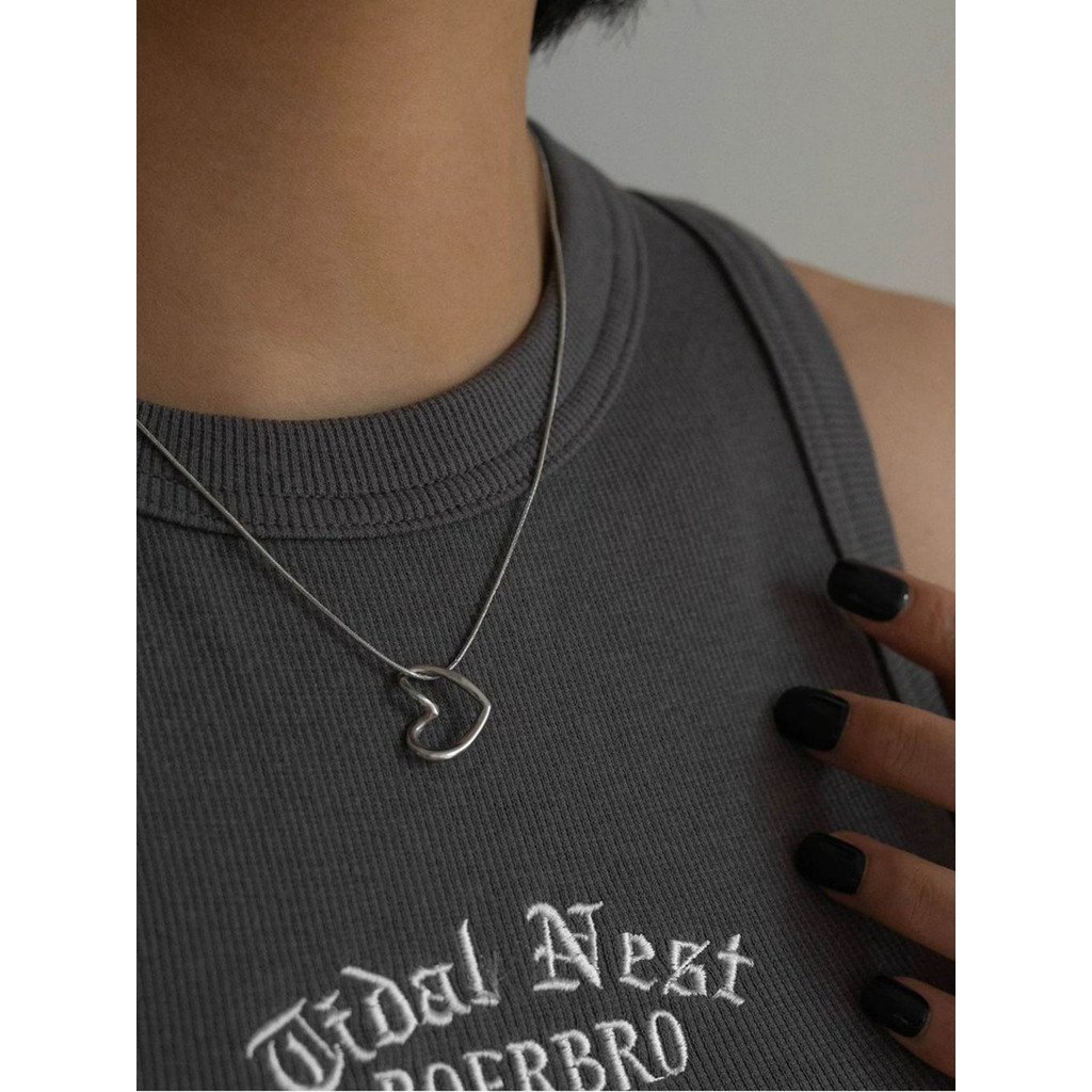 MINIMALIST LAB Titanium Hollow Heart Snake Chain Necklace | Shopee Malaysia