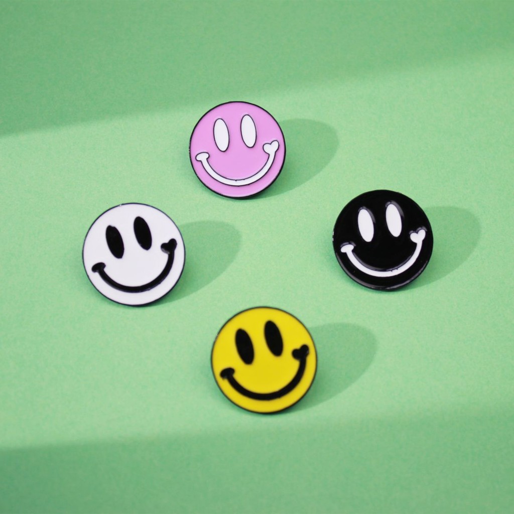 Creative Happy Smiley Face Emoticon Badge Oil Drip Alloy Brooch ...