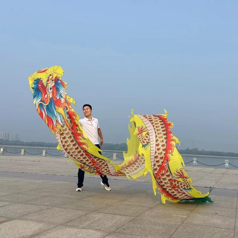 Fitness Dragon Square Dragon Dance Middle-aged Elderly Qiankun Dragon ...