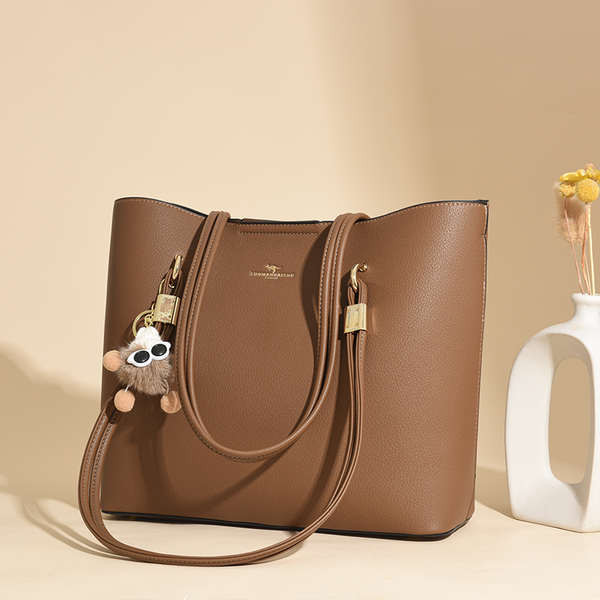 beg galas belakang perempuan sometimes asian designer sometimes by ...