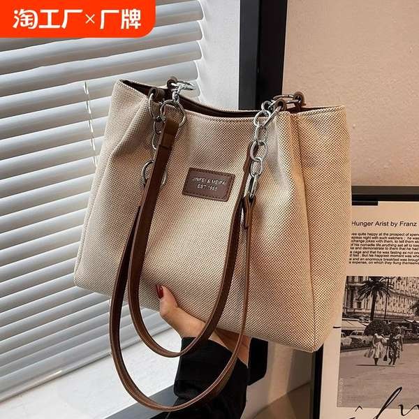 beg galas sometimes asian designer Golden Jade Bird 2024 Beg Beg ...