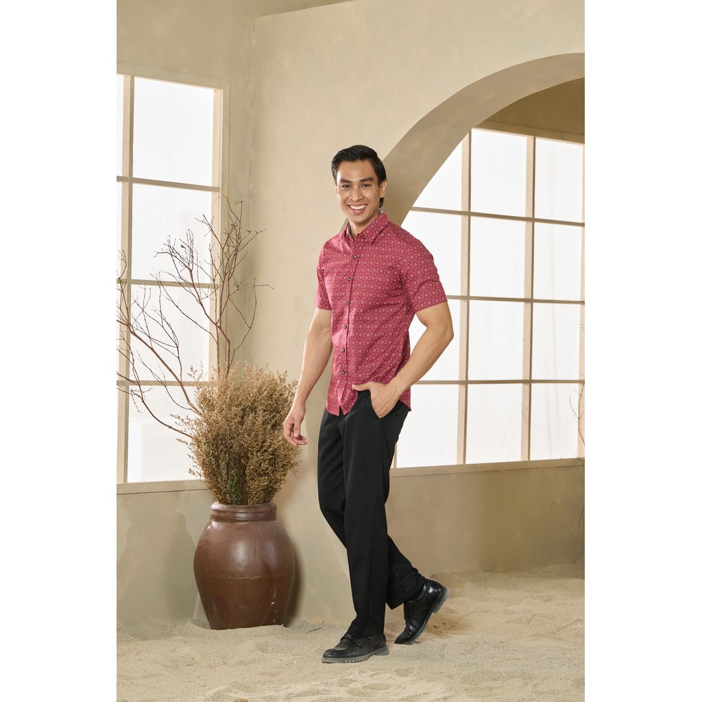 I Am Famous Signature Slim Fit Shirt - Deep Red | Shopee Malaysia