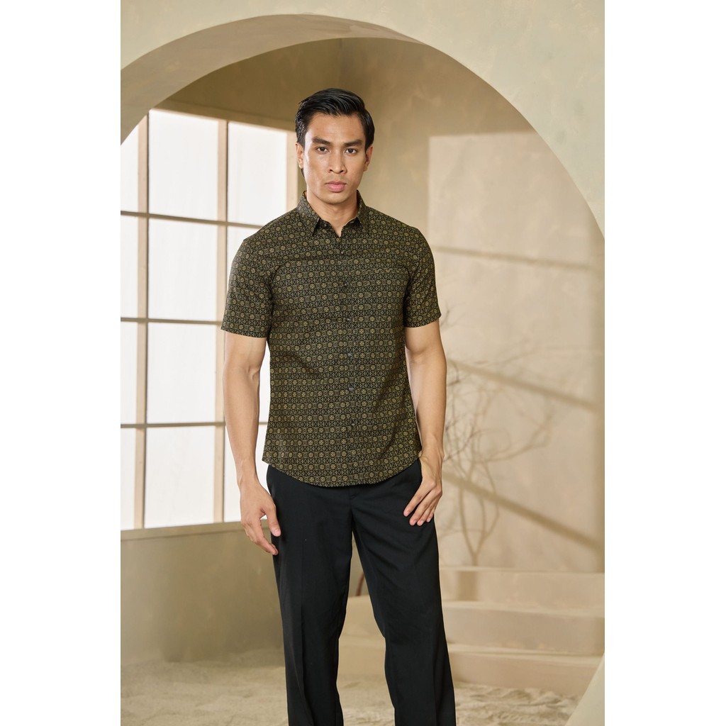 I Am Famous Signature Slim Fit Shirt - Black Gold | Shopee Malaysia