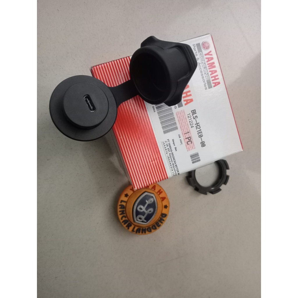 CHARGER PLUG/USB ASSY TYPE C NMAX TURBO TECHMAX/TECH MAX ULTIMATE ...