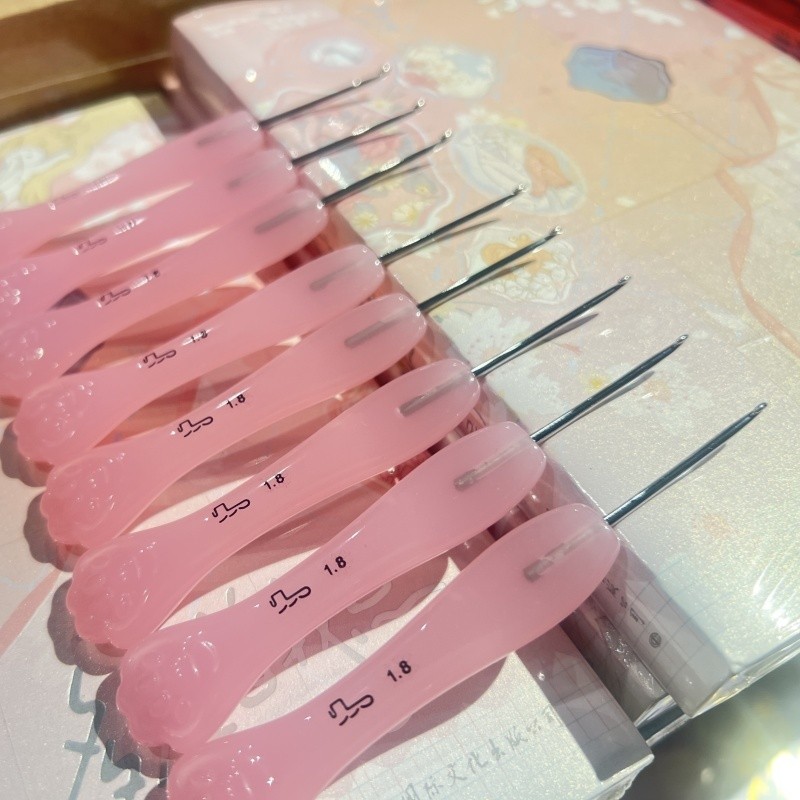 Brand New Upgraded Shanghai Brand Pink Cat Claw Resin Handle Crochet ...