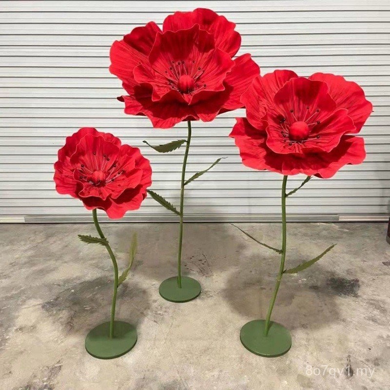 Laluan bunga majlis perkahwinan, barang jadi, bunga besar busa, susun ...