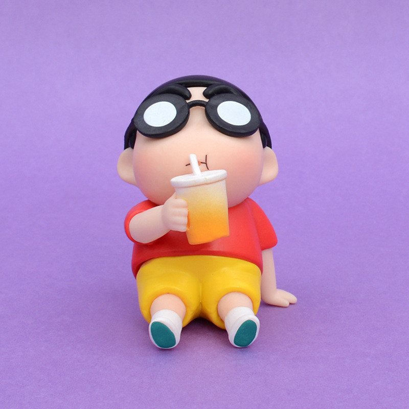 Crayon Shin-Chan Leisurely Beat Shin-Chan Drinking Water Cute Figure ...