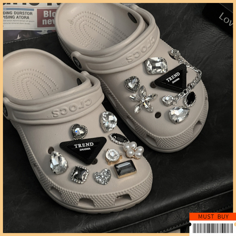 Jibbits Croc | Baroque Clog charm | Aksesori Kasut Clog/Sandals Wanita ...