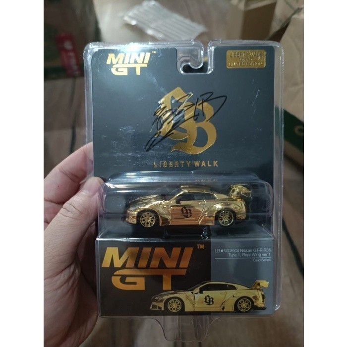 Mini GT LBWK Nissan 35GT-R R35 Gold Tokyo Signature Wataru Kato Black ...