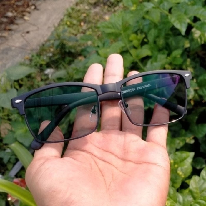 Unisex EVO Frame Anti-Radiation Lens Photochromic Glasses - BlueChromic ...