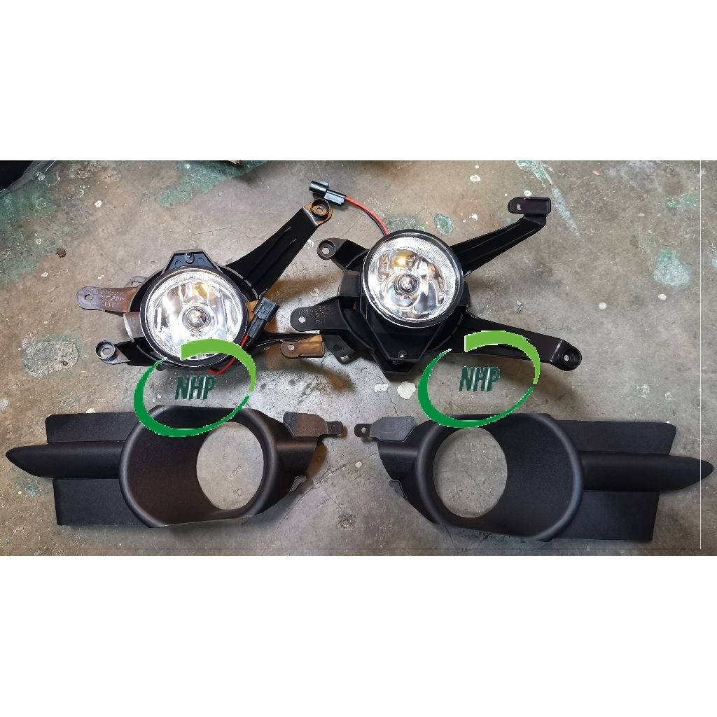 Proton Saga BLM (2008) Fog Lamp Set / Sport Light Set (With Bracket ...